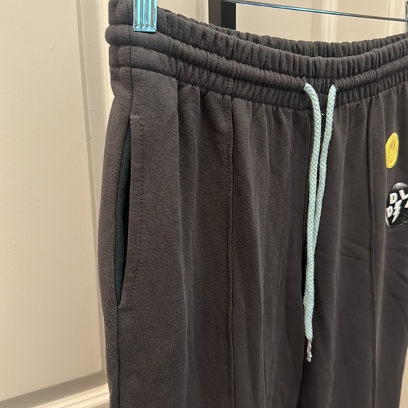 Daydreamer | Pants & Jumpsuits | Daydreamer Sound And Vision Pintuck ...
